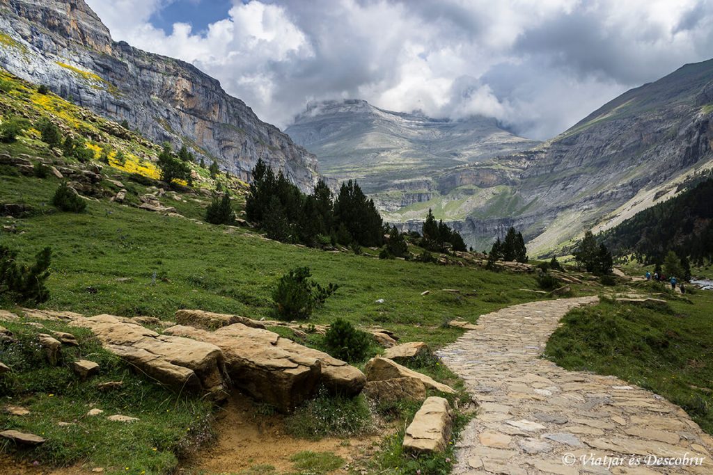 Ascensión al Monte Perdido en 2 días - Viajar es Descubrir