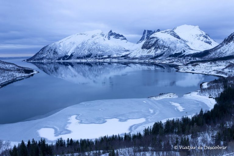 Guía de la Isla de Senja: qué ver, ruta y auroras boreales